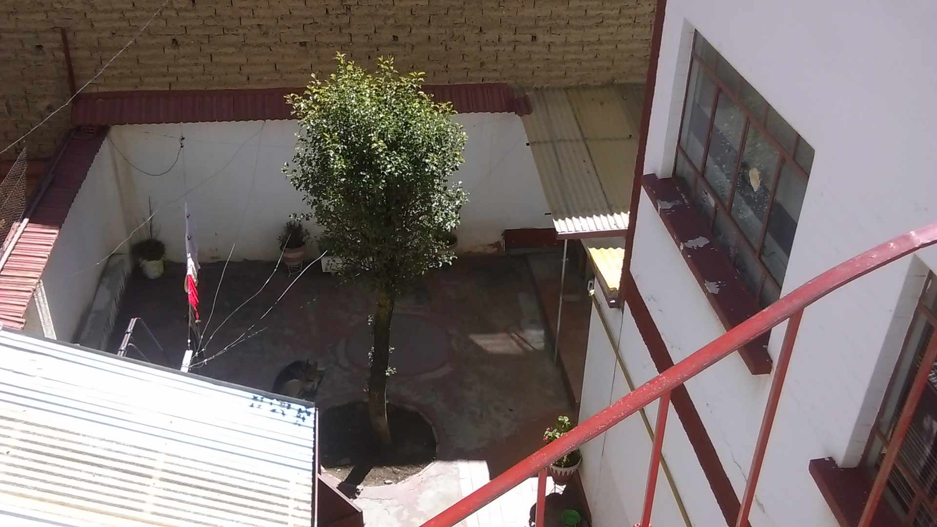 Av. José María Pérez de Urdininea Nro.527. Barrio Petrolero. Villa ... Av. José María Pérez de Urdininea Nro.527. Barrio Petrolero. Villa ...