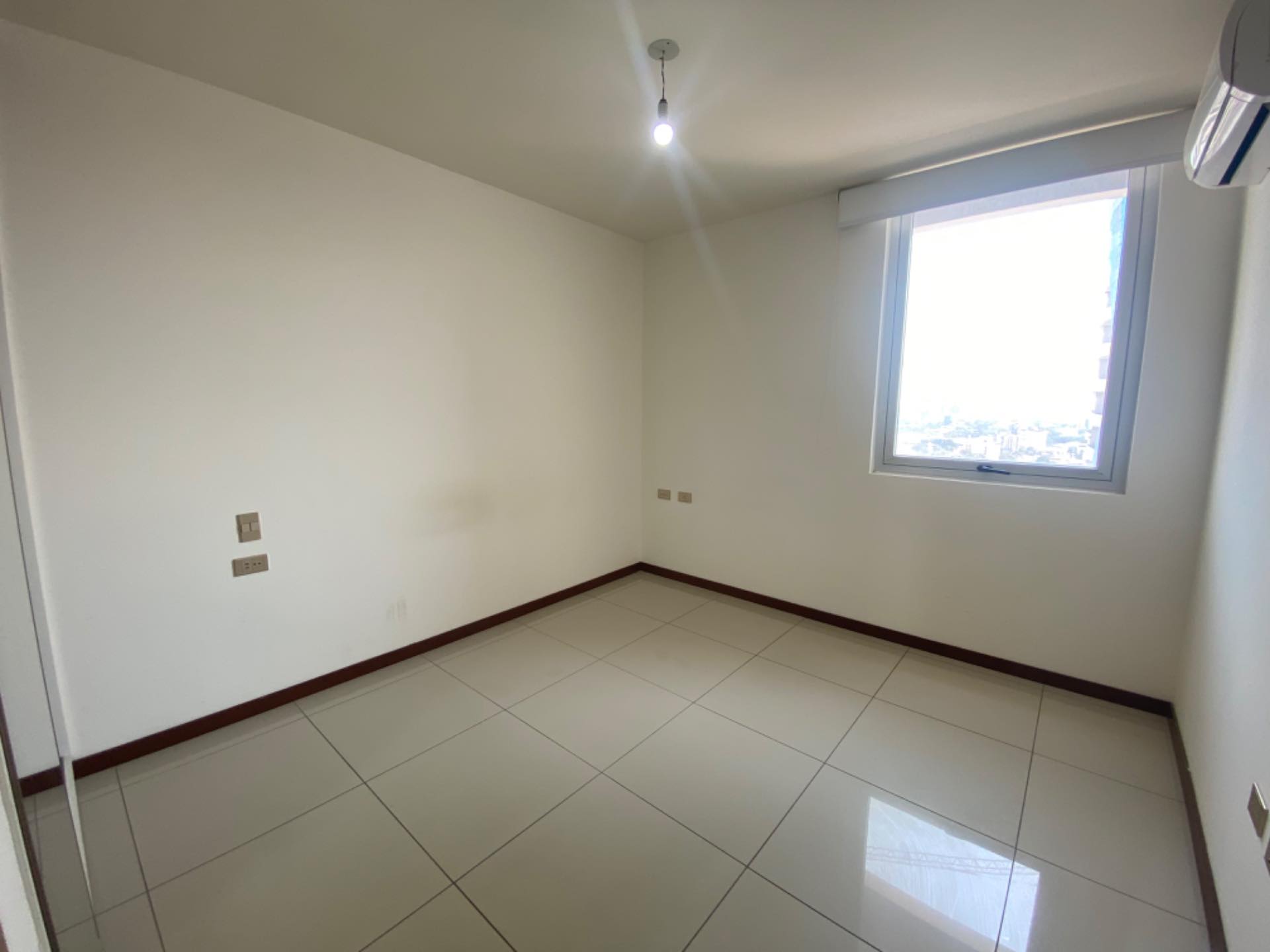 Av Los Cusis, Condominio Macororo 10 | UltraCasas.com $us 380 [UC-977374]