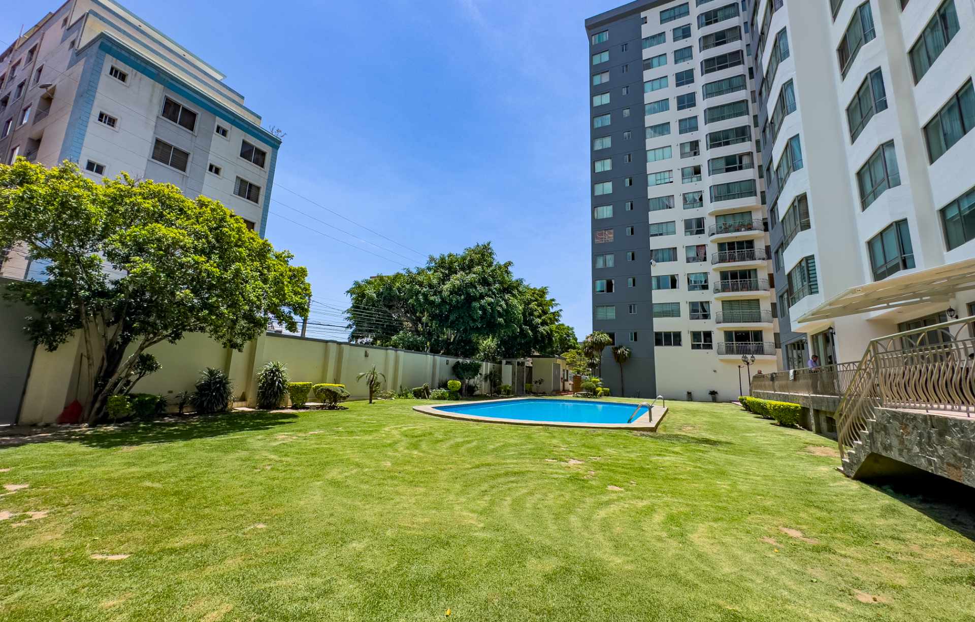 Penthouse 5 dormitorios EN VENTA Condominio Plaza Real | UltraCasas.com $us 275,000 [UC-1016222]
